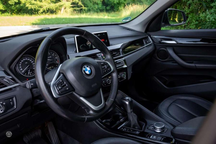 Balts BMW X1 2017 Elektrėnai, ar dzinēja tilpumu 2.00 L un nobraukumu 234 tūkst. km par 14490 €, foto 10 vietnē AUTOMOTO.COM.LV