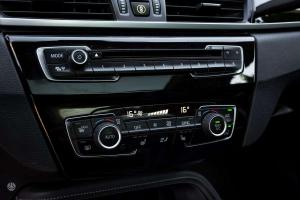 Balts BMW X1 2017 Elektrėnai, ar dzinēja tilpumu 2.00 L un nobraukumu 234 tūkst. km par 14490 €, foto 17 vietnē AUTOMOTO.COM.LV