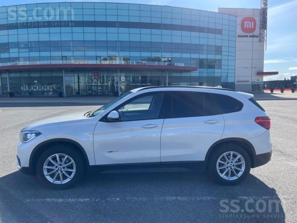 Balts BMW X1 2017 Rīga, ar dzinēja tilpumu 2.00 L un nobraukumu 0 tūkst. km par 12000 €, foto 3 vietnē AUTOMOTO.COM.LV