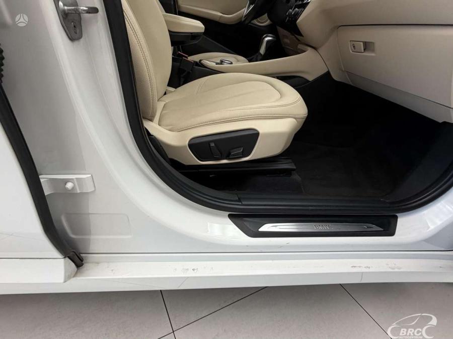 Balts BMW X1 2017 Viļņa, ar dzinēja tilpumu 2.00 L un nobraukumu 105 tūkst. km par 15500 €, foto 8 vietnē AUTOMOTO.COM.LV