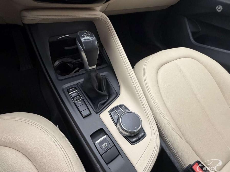 Balts BMW X1 2017 Viļņa, ar dzinēja tilpumu 2.00 L un nobraukumu 105 tūkst. km par 15500 €, foto 28 vietnē AUTOMOTO.COM.LV
