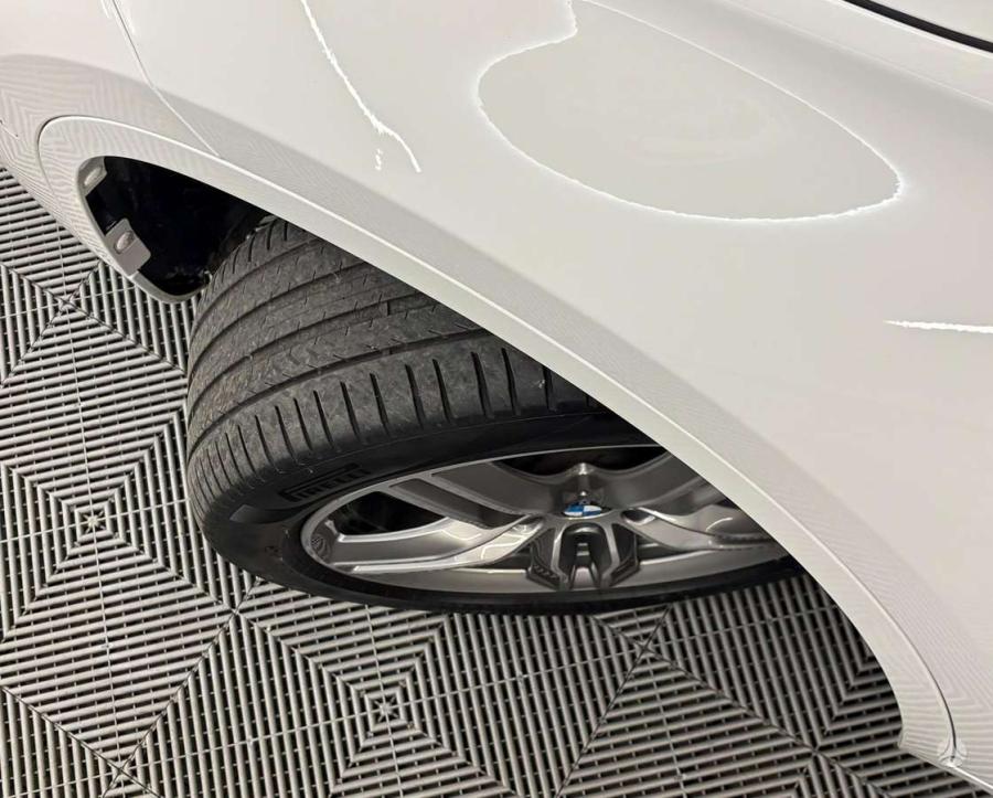 Balts BMW X1 2017 Marijampole, ar dzinēja tilpumu 2.00 L un nobraukumu 173 tūkst. km par 15850 €, foto 27 vietnē AUTOMOTO.COM.LV