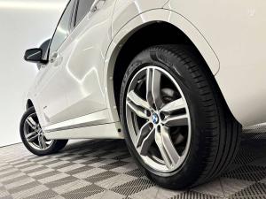Balts BMW X1 2017 Marijampole, ar dzinēja tilpumu 2.00 L un nobraukumu 173 tūkst. km par 15850 €, foto 31 vietnē AUTOMOTO.COM.LV