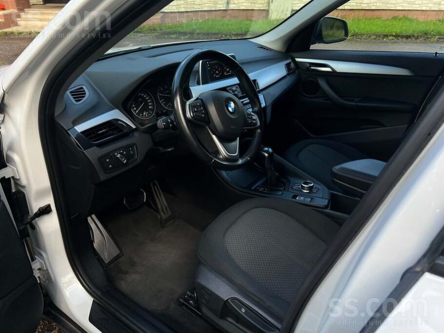 Balts BMW X1 2017 Daugavpils, ar dzinēja tilpumu 2.00 L un nobraukumu 264 tūkst. km par 14400 €, foto 30 vietnē AUTOMOTO.COM.LV