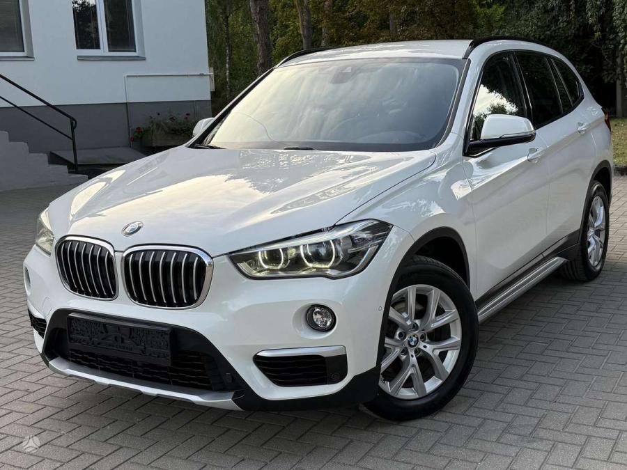 White BMW X1 2017 in Prienai, with an engine capacity of 2.00 L and mileage of 259 thousand km for 12900 €, photo 3 on AUTOMOTO.COM.LV