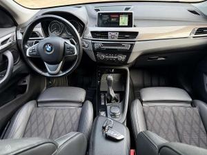 White BMW X1 2017 in Prienai, with an engine capacity of 2.00 L and mileage of 259 thousand km for 12900 €, photo 26 on AUTOMOTO.COM.LV