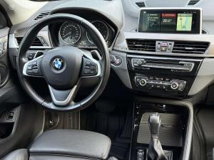 White BMW X1 2017 in Prienai, with an engine capacity of 2.00 L and mileage of 259 thousand km for 12900 €, photo 27 on AUTOMOTO.COM.LV