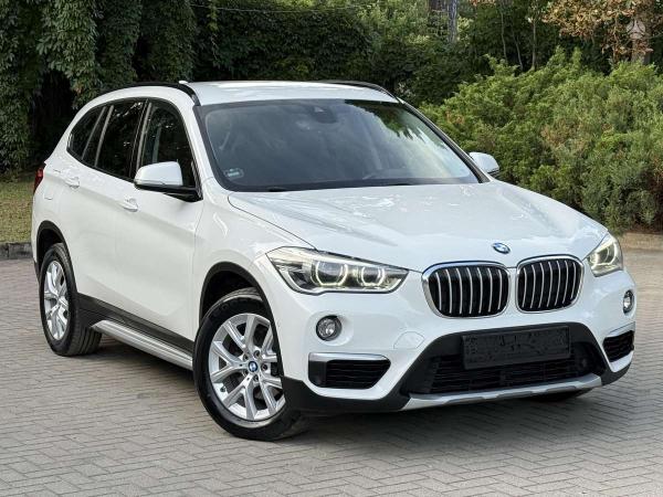 White BMW X1 2017 in Prienai, with an engine capacity of 2.00 L and mileage of 259 thousand km for 12900 €, photo 5 on AUTOMOTO.COM.LV