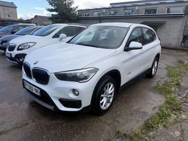 White BMW X1 2017 in Telschi, with an engine capacity of 1.50 L and mileage of 181 thousand km for 11000 €, photo 1 on AUTOMOTO.COM.LV