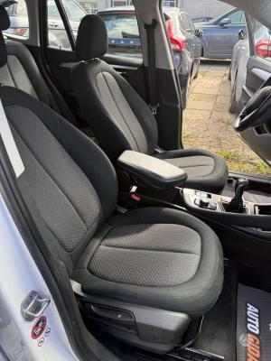 White BMW X1 2017 in Telschi, with an engine capacity of 1.50 L and mileage of 181 thousand km for 11000 €, photo 10 on AUTOMOTO.COM.LV