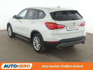 White BMW X1 2018 in Kaunas, with an engine capacity of 2.00 L and mileage of 52 thousand km for 24810 €, photo 4 on AUTOMOTO.COM.LV