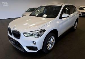 Balts BMW X1 2018 Kauņa, ar dzinēja tilpumu 1.50 L un nobraukumu 79 tūkst. km par 22297 €, foto  vietnē AUTOMOTO.COM.LV