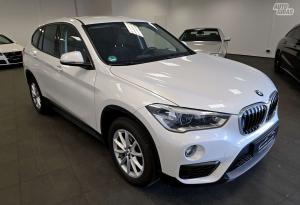 White BMW X1 2018 in Kaunas, with an engine capacity of 1.50 L and mileage of 79 thousand km for 22297 €, photo 2 on AUTOMOTO.COM.LV