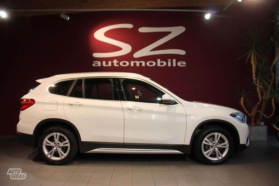 White BMW X1 2018 in Kaunas, with an engine capacity of 1.50 L and mileage of 82 thousand km for 22194 €, photo 7 on AUTOMOTO.COM.LV