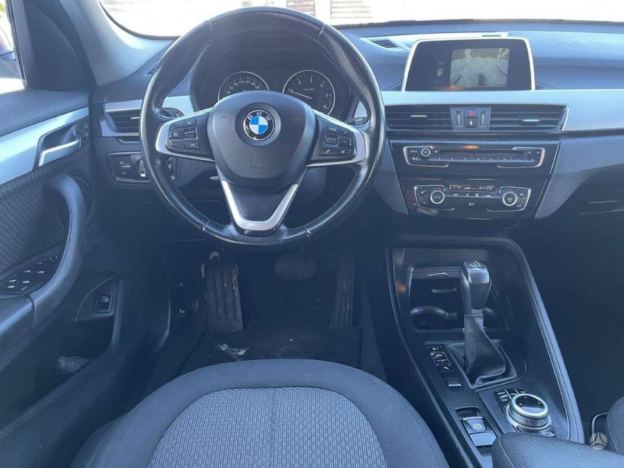 Balts BMW X1 2018 Kėdainiai, ar dzinēja tilpumu 2.00 L un nobraukumu 128 tūkst. km par 12600 €, foto 14 vietnē AUTOMOTO.COM.LV