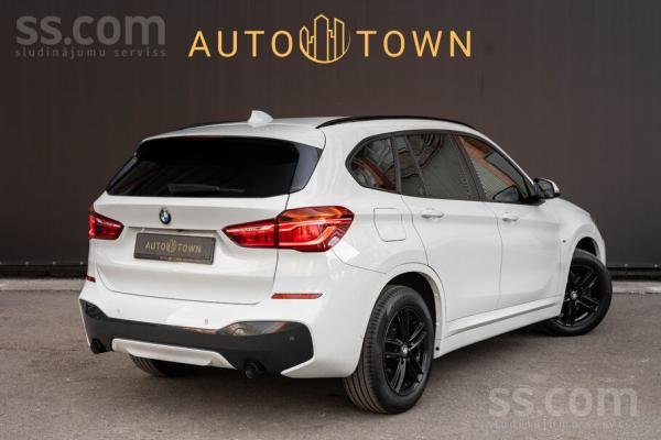 White BMW X1 2018 in Riga, with an engine capacity of 2.00 L and mileage of 247 thousand km for 17850 €, photo 5 on AUTOMOTO.COM.LV