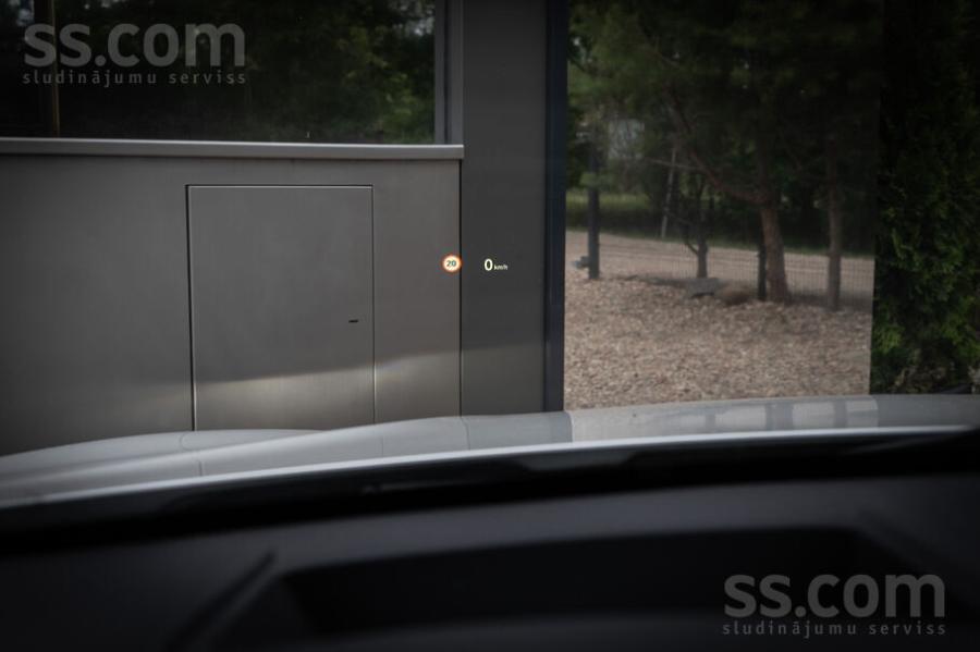 Balts BMW X1 2018 Jelgava, ar dzinēja tilpumu 2.00 L un nobraukumu 175 tūkst. km par 17800 €, foto 22 vietnē AUTOMOTO.COM.LV