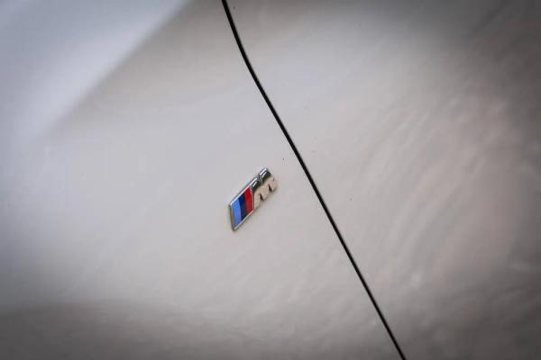 White BMW X1 2018 in Jelgava, with an engine capacity of 2.00 L and mileage of 175 thousand km for 17800 €, photo 6 on AUTOMOTO.COM.LV