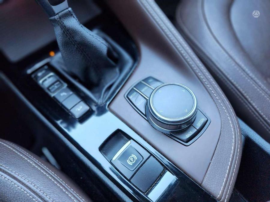 Balts BMW X1 2018 Kauņa, ar dzinēja tilpumu 2.00 L un nobraukumu 200 tūkst. km par 14500 €, foto 26 vietnē AUTOMOTO.COM.LV