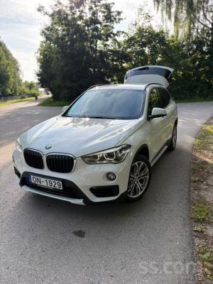 Balts BMW X1 2018 Ogre, ar dzinēja tilpumu 2.00 L un nobraukumu 197 tūkst. km par 18000 €, foto  vietnē AUTOMOTO.COM.LV