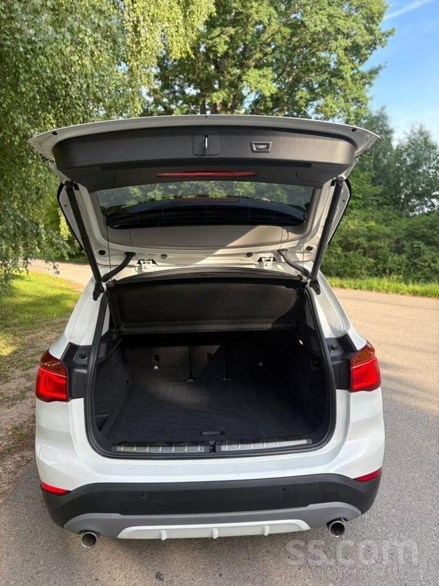 Balts BMW X1 2018 Ogre, ar dzinēja tilpumu 2.00 L un nobraukumu 197 tūkst. km par 18000 €, foto 12 vietnē AUTOMOTO.COM.LV