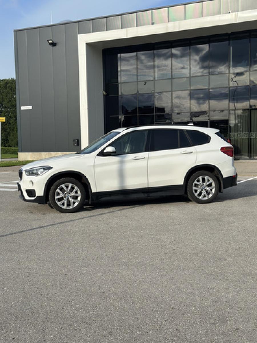 Balts BMW X1 2018 Tartu, ar dzinēja tilpumu 0.00 L un nobraukumu 263 tūkst. km par 14200 €, foto 5 vietnē AUTOMOTO.COM.LV