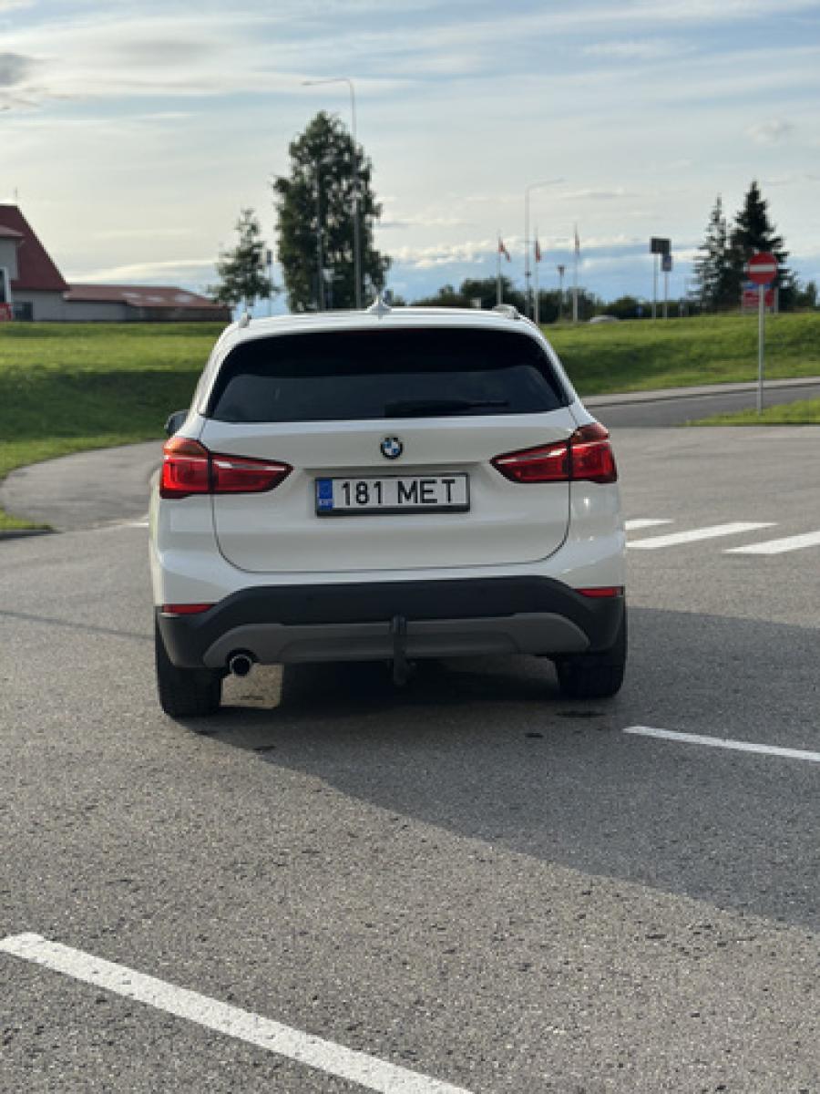 Balts BMW X1 2018 Tartu, ar dzinēja tilpumu 0.00 L un nobraukumu 263 tūkst. km par 14200 €, foto 7 vietnē AUTOMOTO.COM.LV