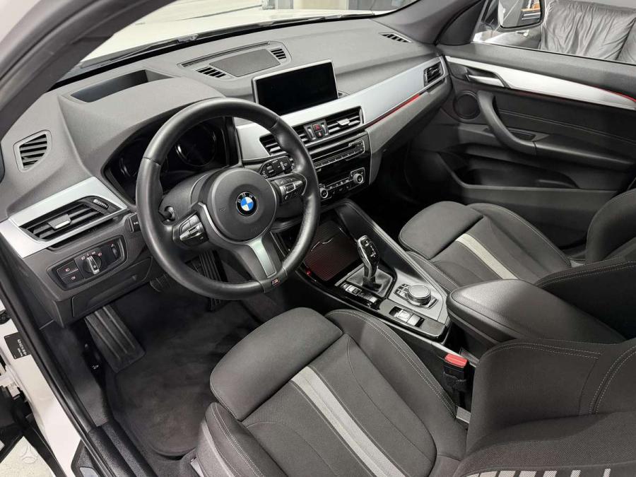 Balts BMW X1 2018 Utena, ar dzinēja tilpumu 2.00 L un nobraukumu 193 tūkst. km par 15750 €, foto 16 vietnē AUTOMOTO.COM.LV
