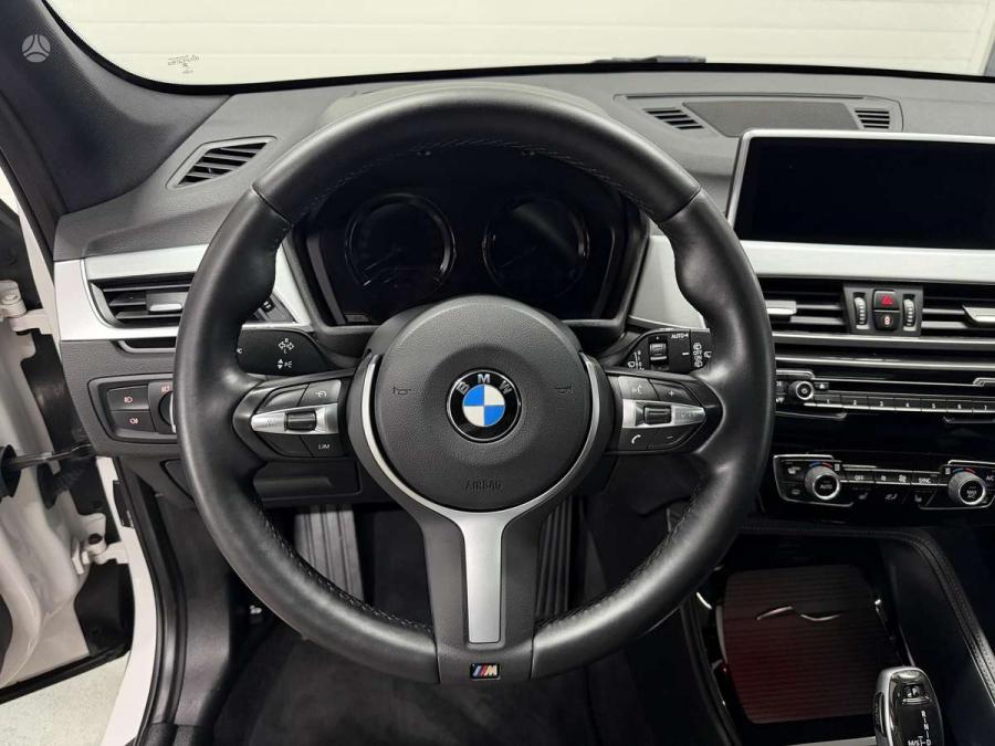 Balts BMW X1 2018 Utena, ar dzinēja tilpumu 2.00 L un nobraukumu 193 tūkst. km par 15750 €, foto 17 vietnē AUTOMOTO.COM.LV