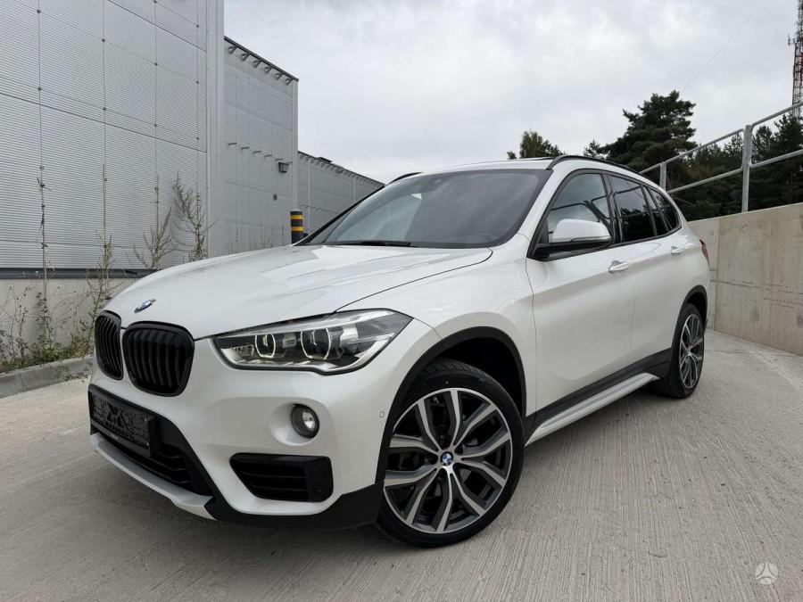 Balts BMW X1 2018 Utena, ar dzinēja tilpumu 2.00 L un nobraukumu 193 tūkst. km par 15750 €, foto 47 vietnē AUTOMOTO.COM.LV