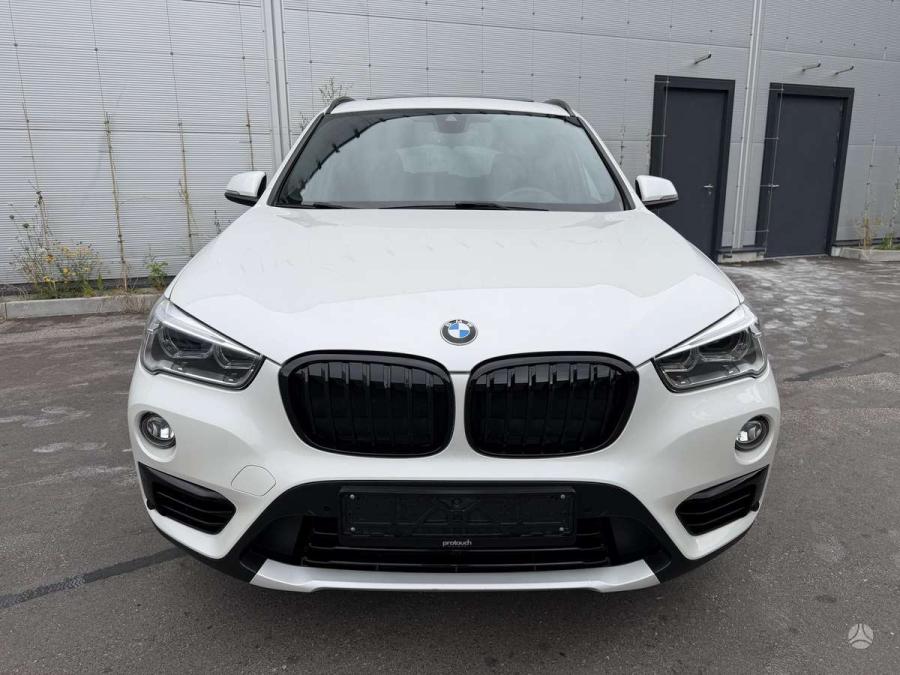 Balts BMW X1 2018 Utena, ar dzinēja tilpumu 2.00 L un nobraukumu 193 tūkst. km par 15750 €, foto 52 vietnē AUTOMOTO.COM.LV