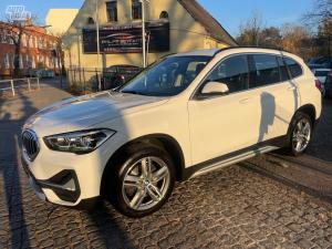 White BMW X1 2019 in Kaunas, with an engine capacity of 2.00 L and mileage of 100 thousand km for 22287 €, photo 4 on AUTOMOTO.COM.LV