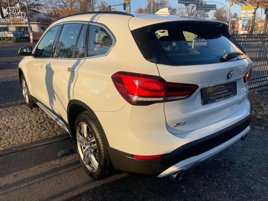 White BMW X1 2019 in Kaunas, with an engine capacity of 2.00 L and mileage of 100 thousand km for 22287 €, photo 7 on AUTOMOTO.COM.LV