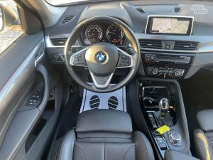 White BMW X1 2019 in Kaunas, with an engine capacity of 2.00 L and mileage of 100 thousand km for 22287 €, photo 8 on AUTOMOTO.COM.LV