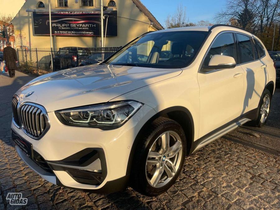 White BMW X1 2019 in Kaunas, with an engine capacity of 2.00 L and mileage of 100 thousand km for 22287 €, photo 29 on AUTOMOTO.COM.LV