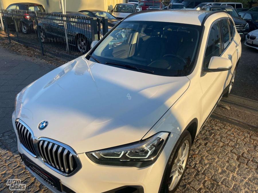White BMW X1 2019 in Kaunas, with an engine capacity of 2.00 L and mileage of 100 thousand km for 22287 €, photo 30 on AUTOMOTO.COM.LV