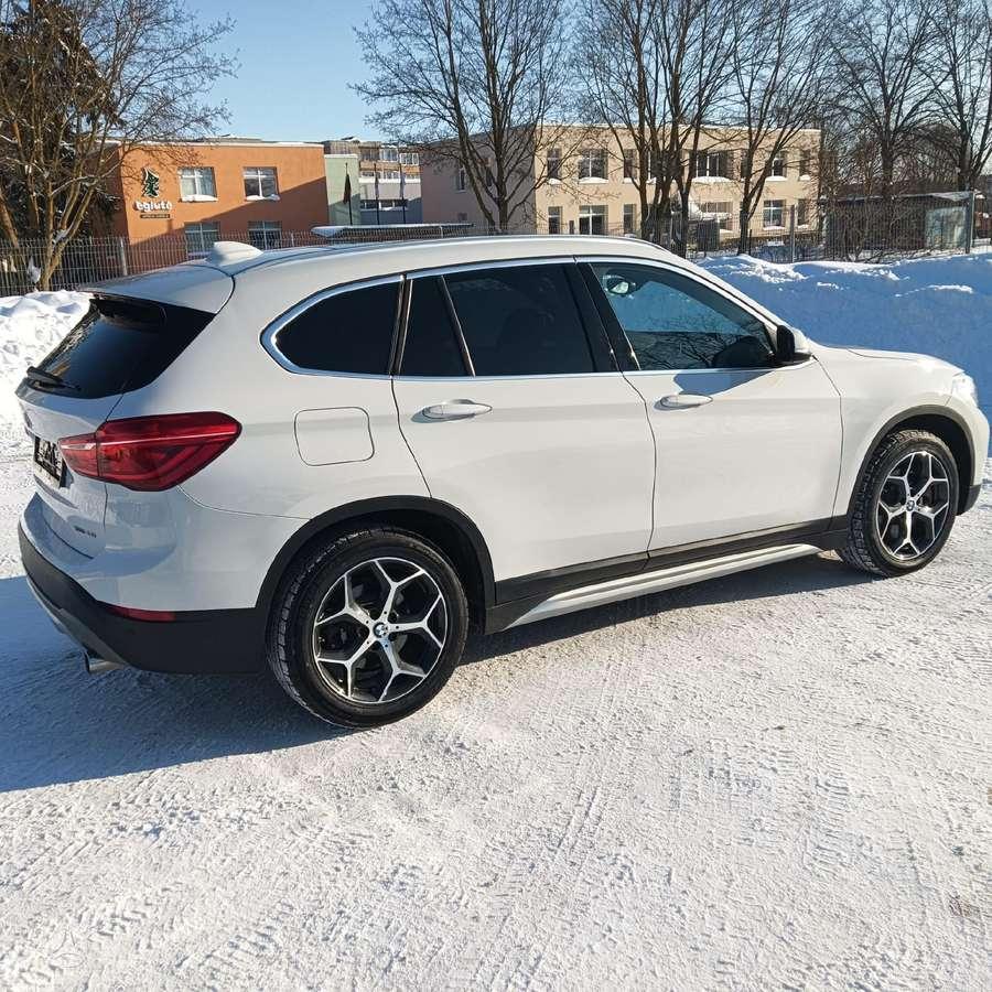 Balts BMW X1 2019 Radviliškis, ar dzinēja tilpumu 2.00 L un nobraukumu 98 tūkst. km par 15600 €, foto 15 vietnē AUTOMOTO.COM.LV