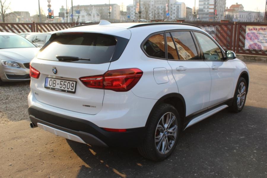 Balts BMW X1 2019 Rīga, ar dzinēja tilpumu 1.50 L un nobraukumu 70 tūkst. km par 23500 €, foto 9 vietnē AUTOMOTO.COM.LV