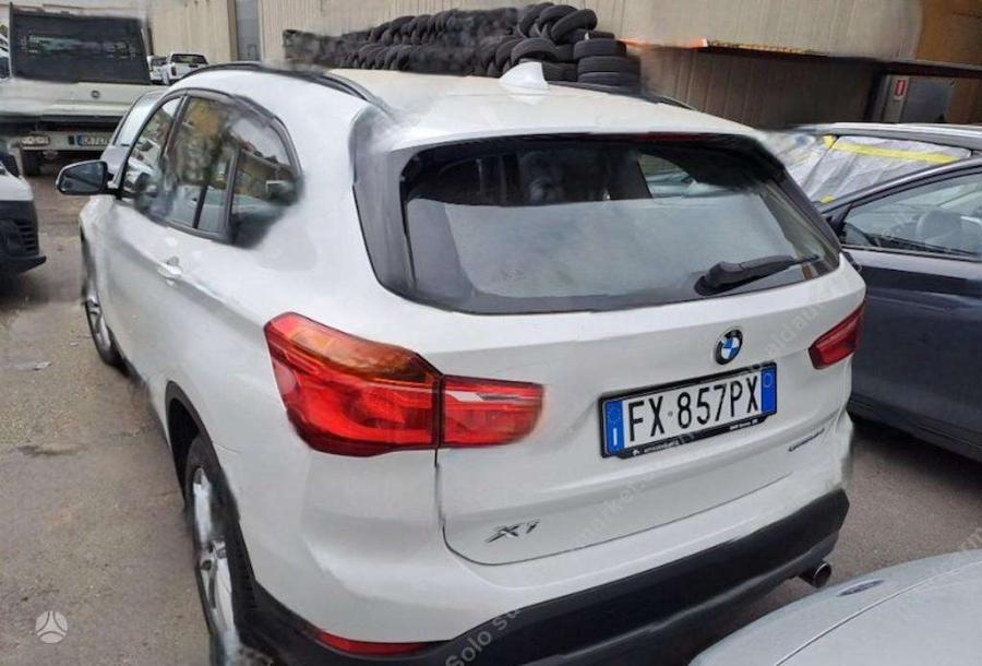 Balts BMW X1 2019 Kauņa, ar dzinēja tilpumu 2.00 L un nobraukumu 180 tūkst. km par 9950 €, foto 4 vietnē AUTOMOTO.COM.LV