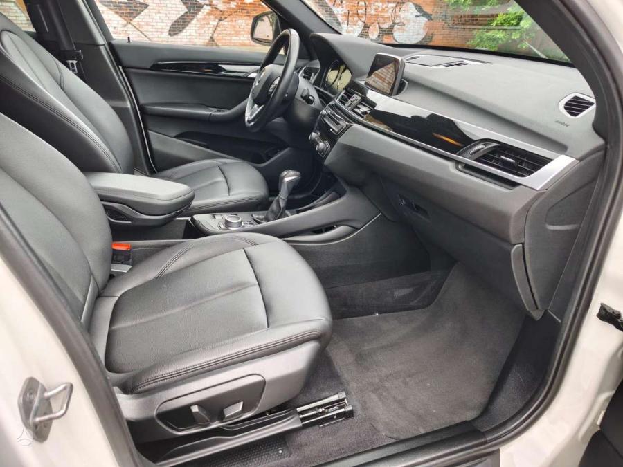 Balts BMW X1 2019 Šauļi, ar dzinēja tilpumu 2.00 L un nobraukumu 133 tūkst. km par 14900 €, foto 14 vietnē AUTOMOTO.COM.LV