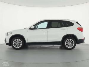 Balts BMW X1 2020 Kauņa, ar dzinēja tilpumu 2.00 L un nobraukumu 67 tūkst. km par 25853 €, foto 2 vietnē AUTOMOTO.COM.LV