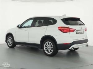White BMW X1 2020 in Kaunas, with an engine capacity of 2.00 L and mileage of 67 thousand km for 25853 €, photo 4 on AUTOMOTO.COM.LV