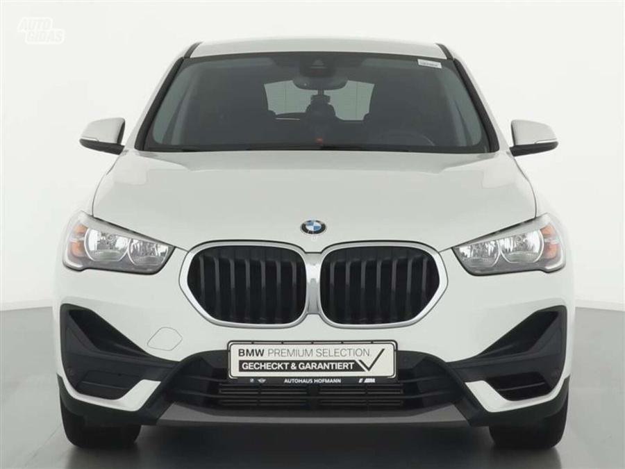 White BMW X1 2020 in Kaunas, with an engine capacity of 2.00 L and mileage of 67 thousand km for 25853 €, photo 15 on AUTOMOTO.COM.LV