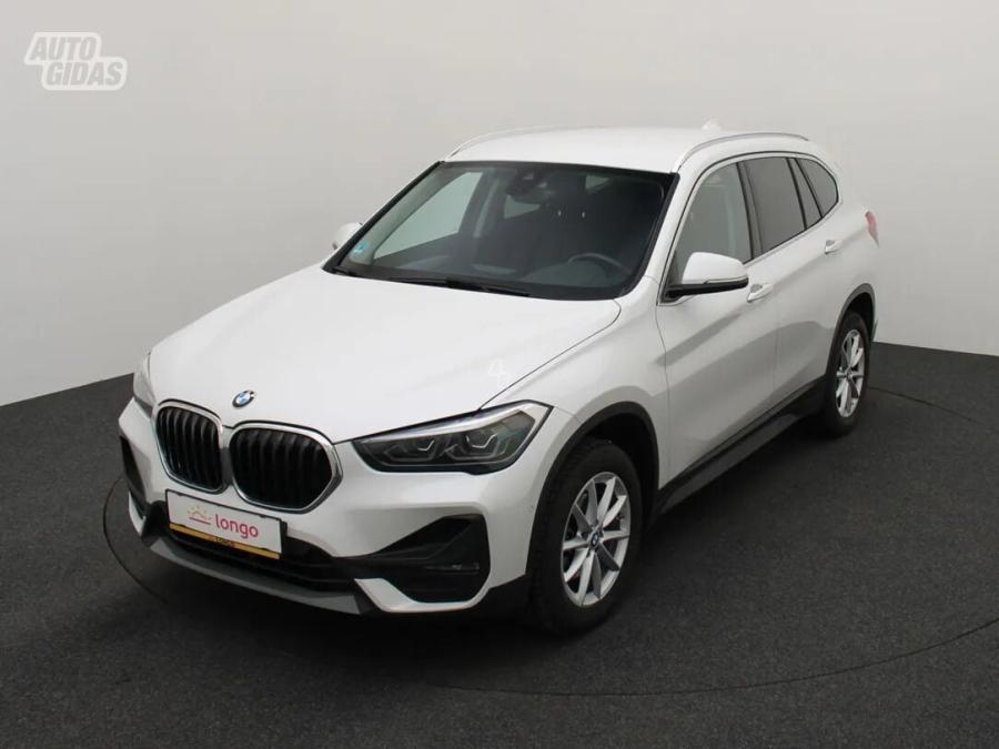 White BMW X1 2020 in Vilnius, with an engine capacity of 2.00 L and mileage of 233 thousand km for 15999 €, photo 1 on AUTOMOTO.COM.LV