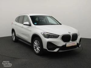 White BMW X1 2020 in Vilnius, with an engine capacity of 2.00 L and mileage of 233 thousand km for 15999 €, photo 11 on AUTOMOTO.COM.LV