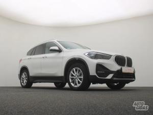 White BMW X1 2020 in Vilnius, with an engine capacity of 2.00 L and mileage of 233 thousand km for 15999 €, photo 12 on AUTOMOTO.COM.LV