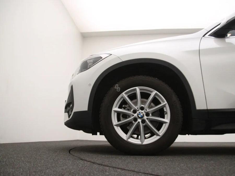 White BMW X1 2020 in Vilnius, with an engine capacity of 2.00 L and mileage of 233 thousand km for 15999 €, photo 29 on AUTOMOTO.COM.LV