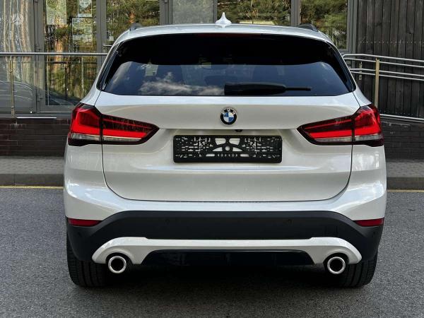 White BMW X1 2020 in Utena, with an engine capacity of 2.00 L and mileage of 196 thousand km for 16200 €, photo 7 on AUTOMOTO.COM.LV