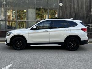 White BMW X1 2020 in Utena, with an engine capacity of 2.00 L and mileage of 196 thousand km for 16200 €, photo 10 on AUTOMOTO.COM.LV