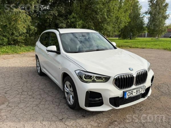 Белый БМВ Х1 2020 в Лиепая, объемом двигателя 2.00 л и пробегом 176 тыс. км за 17500 €, фото 3 на AUTOMOTO.COM.LV